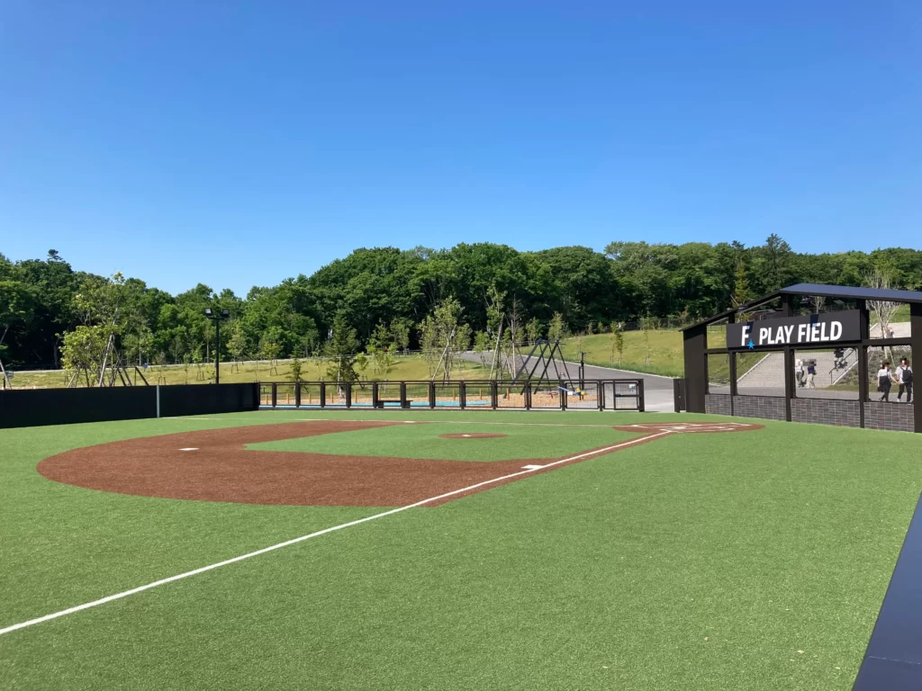 北海道ボールパークFビレッジに行ってきた！球場屋外施設① F PLAY FIELDなど - ゴルフとスキー！！＠北海道